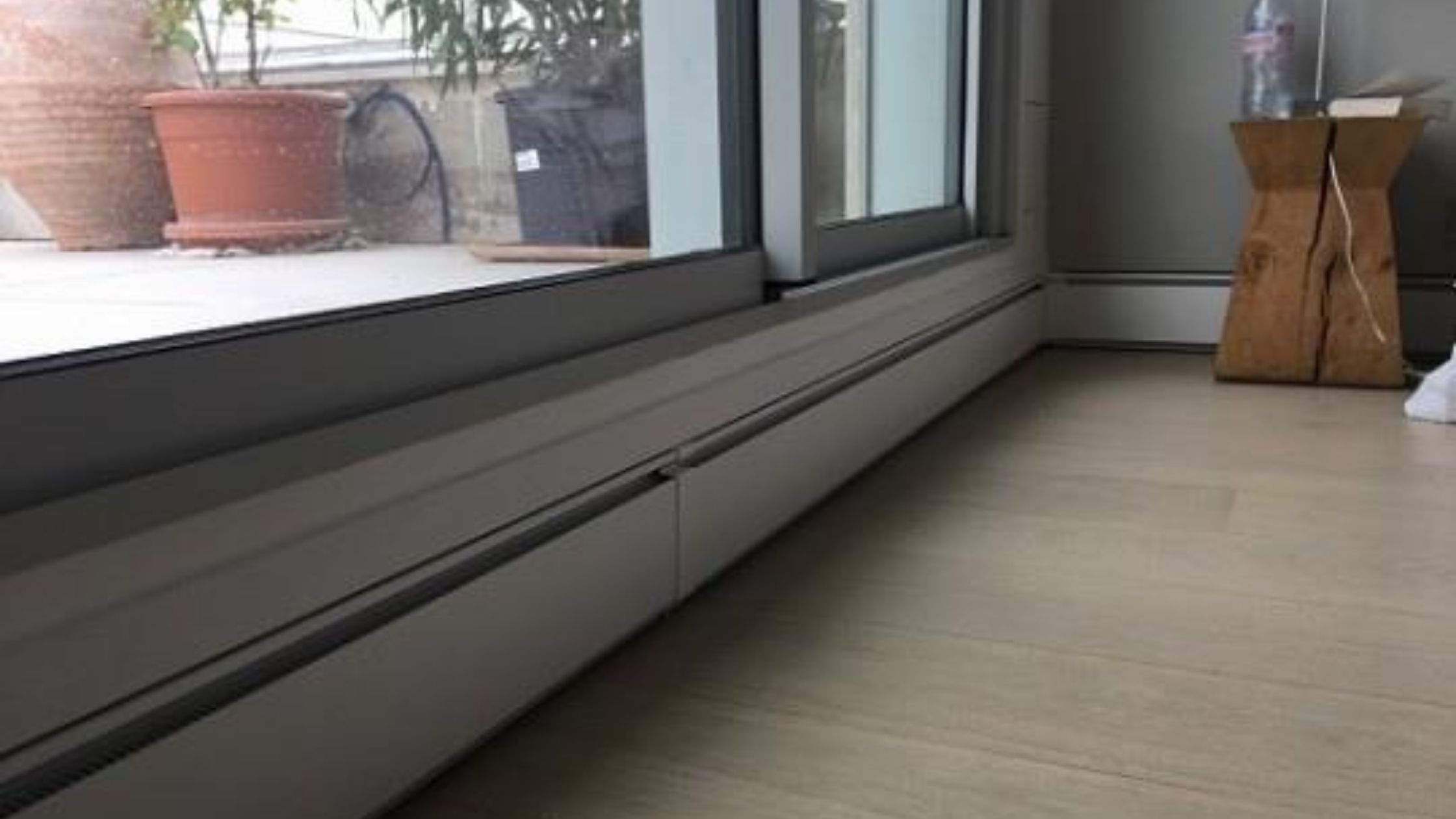 Chauffage par plinthes : électrique, hydraulique : Ecomatic